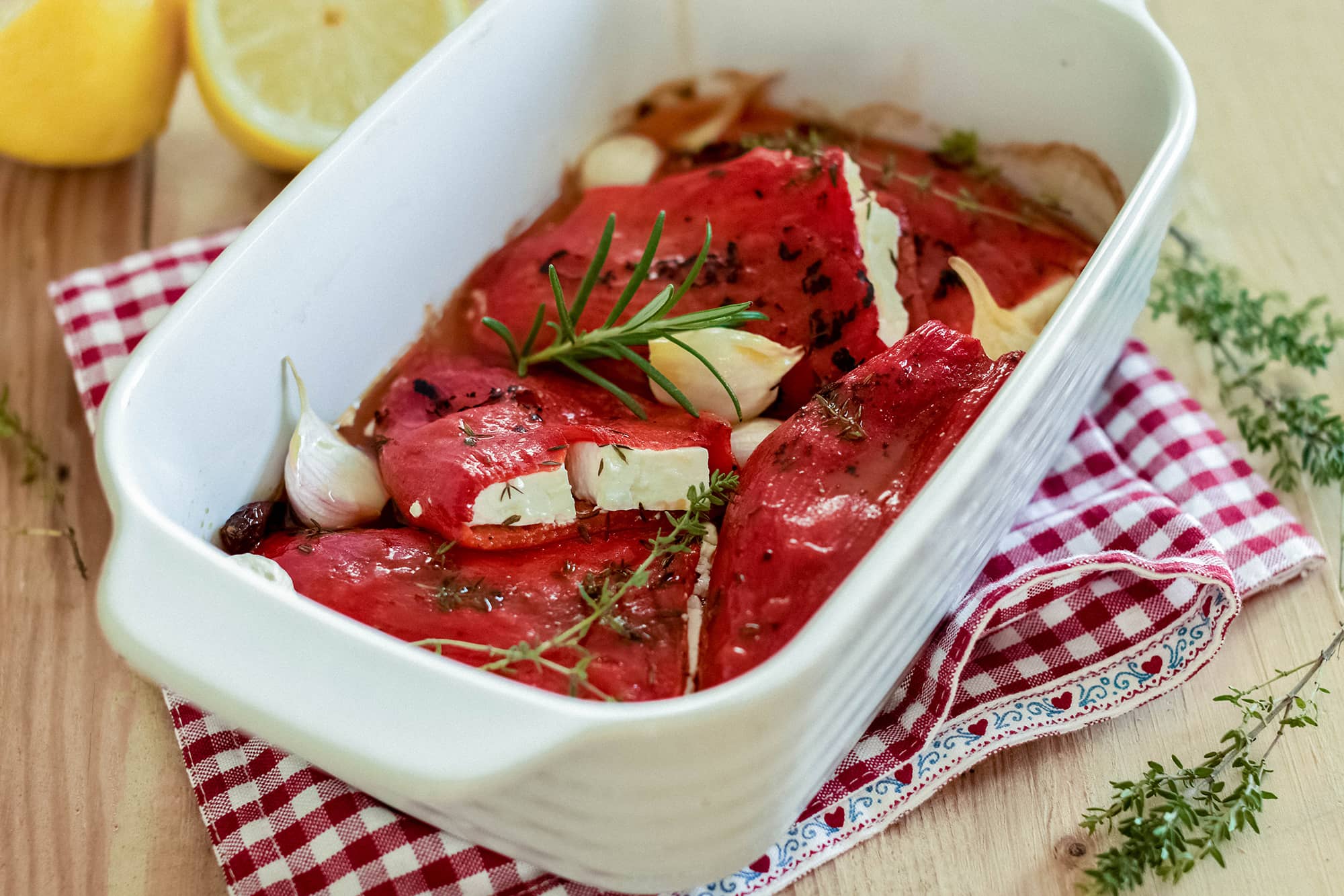 Piperies Florinis (griechische Vorspeise) - Home and Herbs